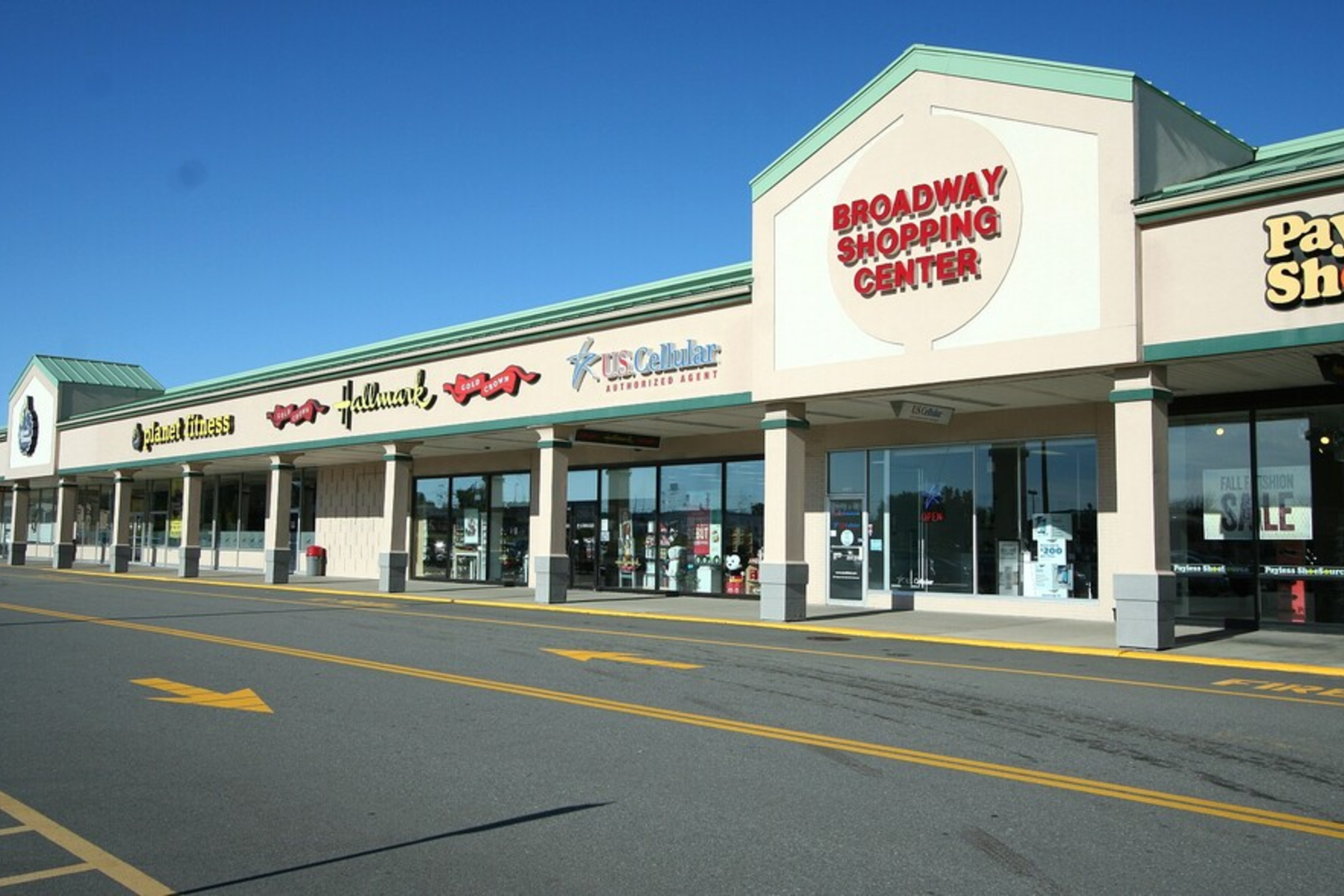 Broadway Shopping Center