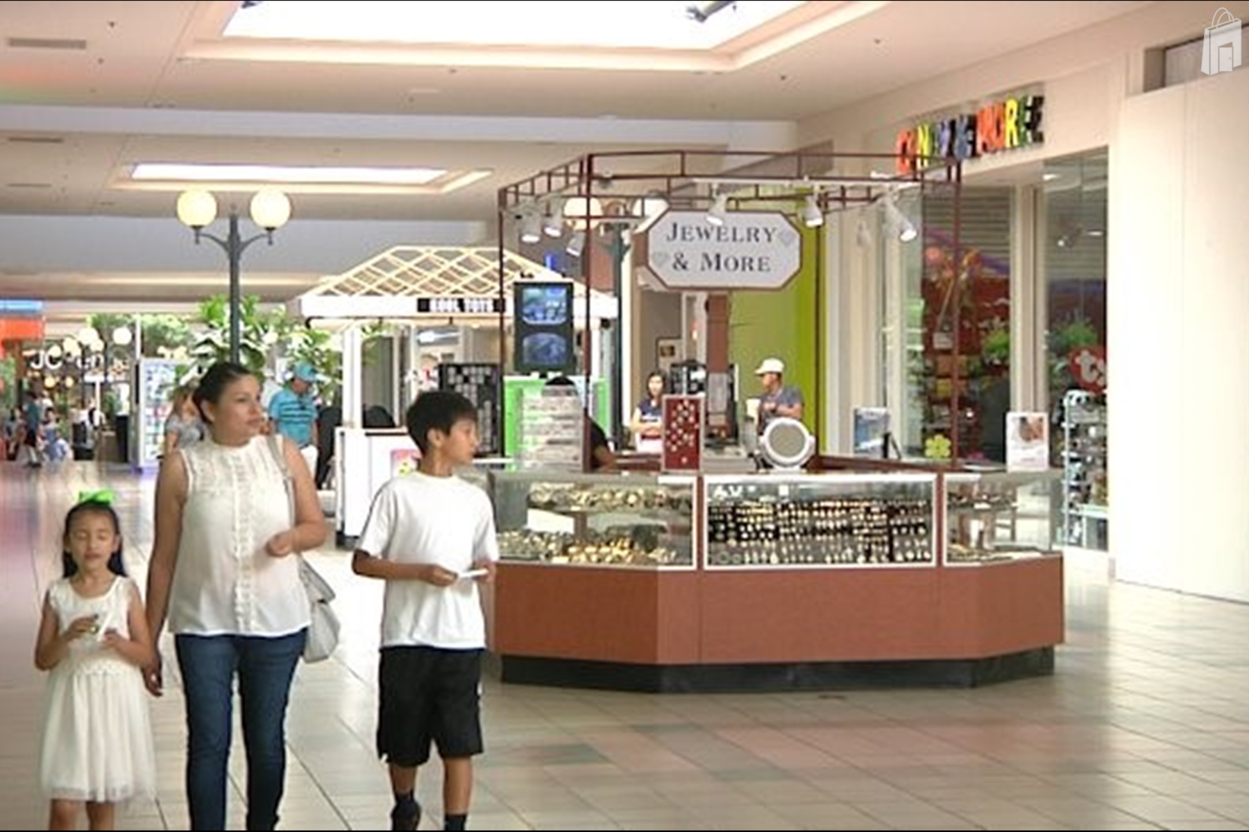 Great Retail Pop-Up Space in Temple, Texas in Temple - rent this pop up ...